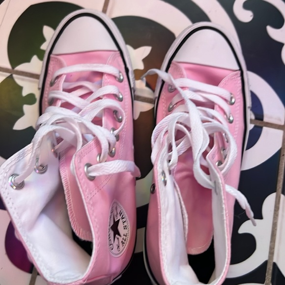 Converse | Shoes | High Top Light Pink Converse Chuck Taylor All Star ...
